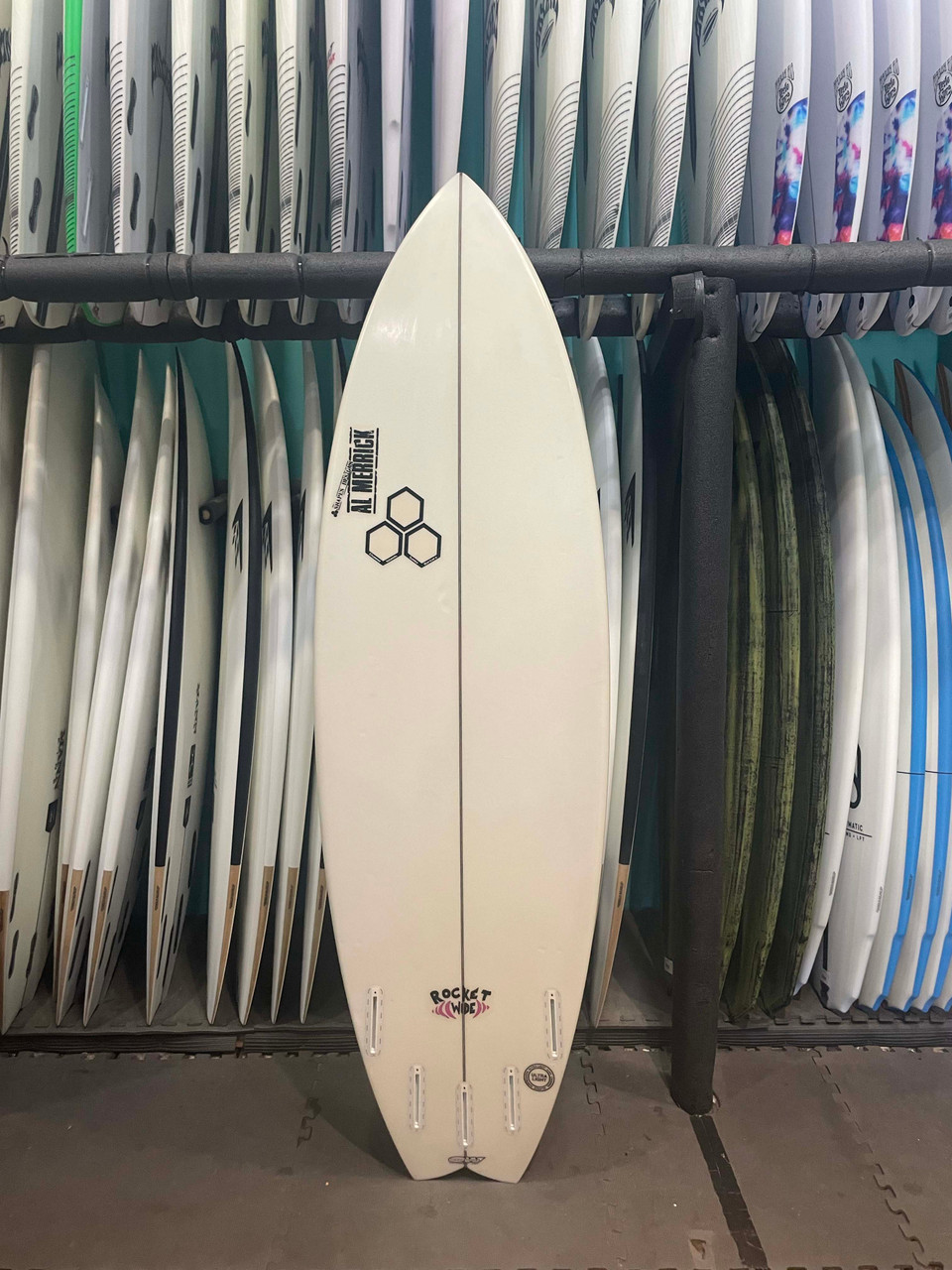 6'3 CI ROCKET WIDE USED SURFBOARD (440275) - Catalyst