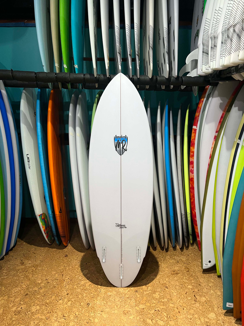 5'9 LOST CALIFORNIA TWIN-PIN SURFBOARD (249595) - Catalyst