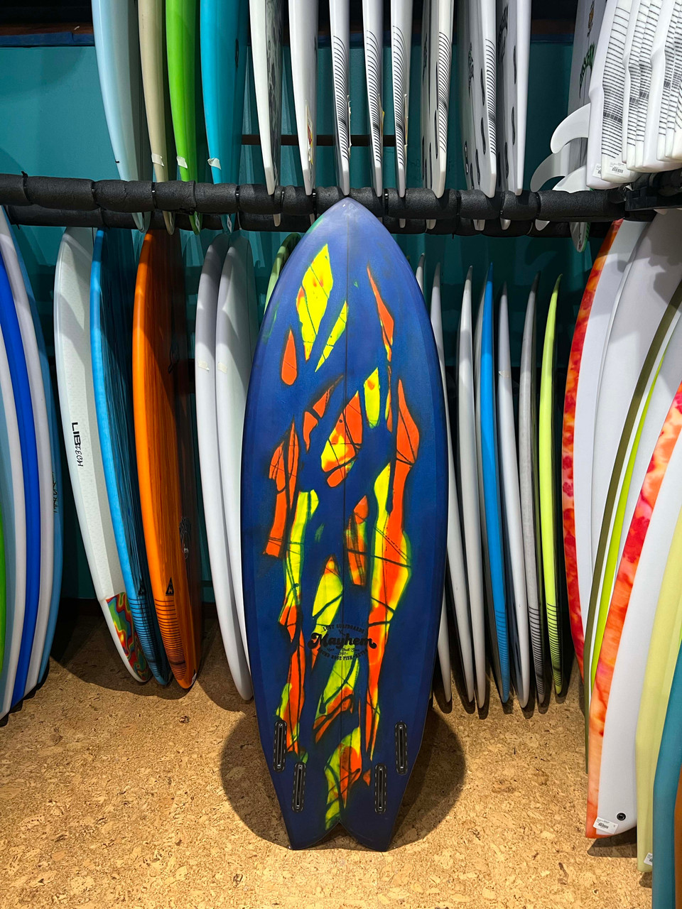 5'8 LOST RNF RETRO SURFBOARD (247670) - Catalyst