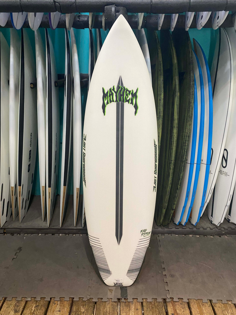 5'6 LOST LIGHTSPEED RAD RIPPER SURFBOARD (237637) - Catalyst