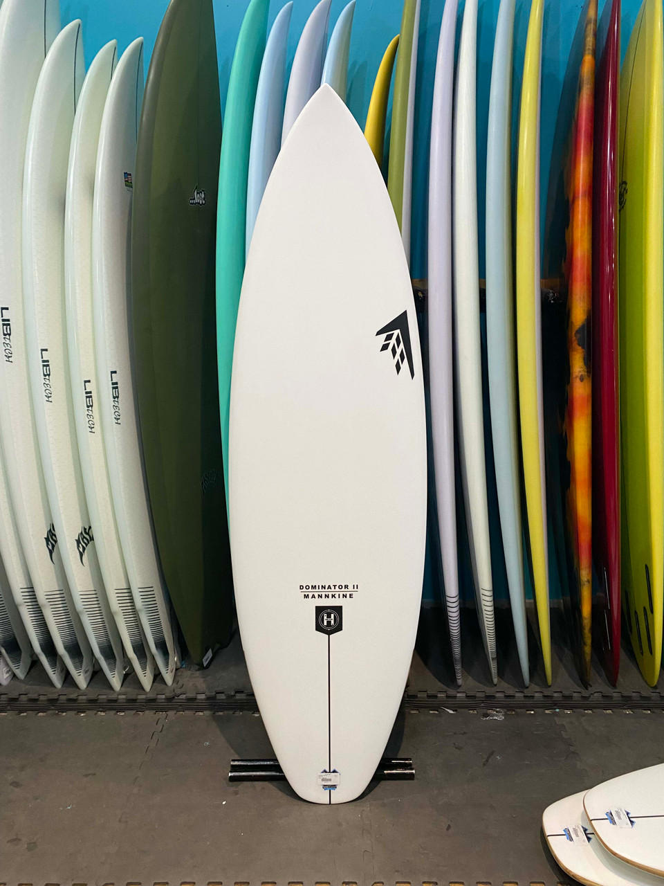 5'11 FIREWIRE DOMINATOR 2.0 SURFBOARD (9226759) - Catalyst