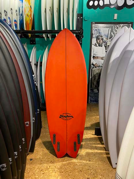 5'6 LOST RNF RETRO SURFBOARD (235489) - Catalyst