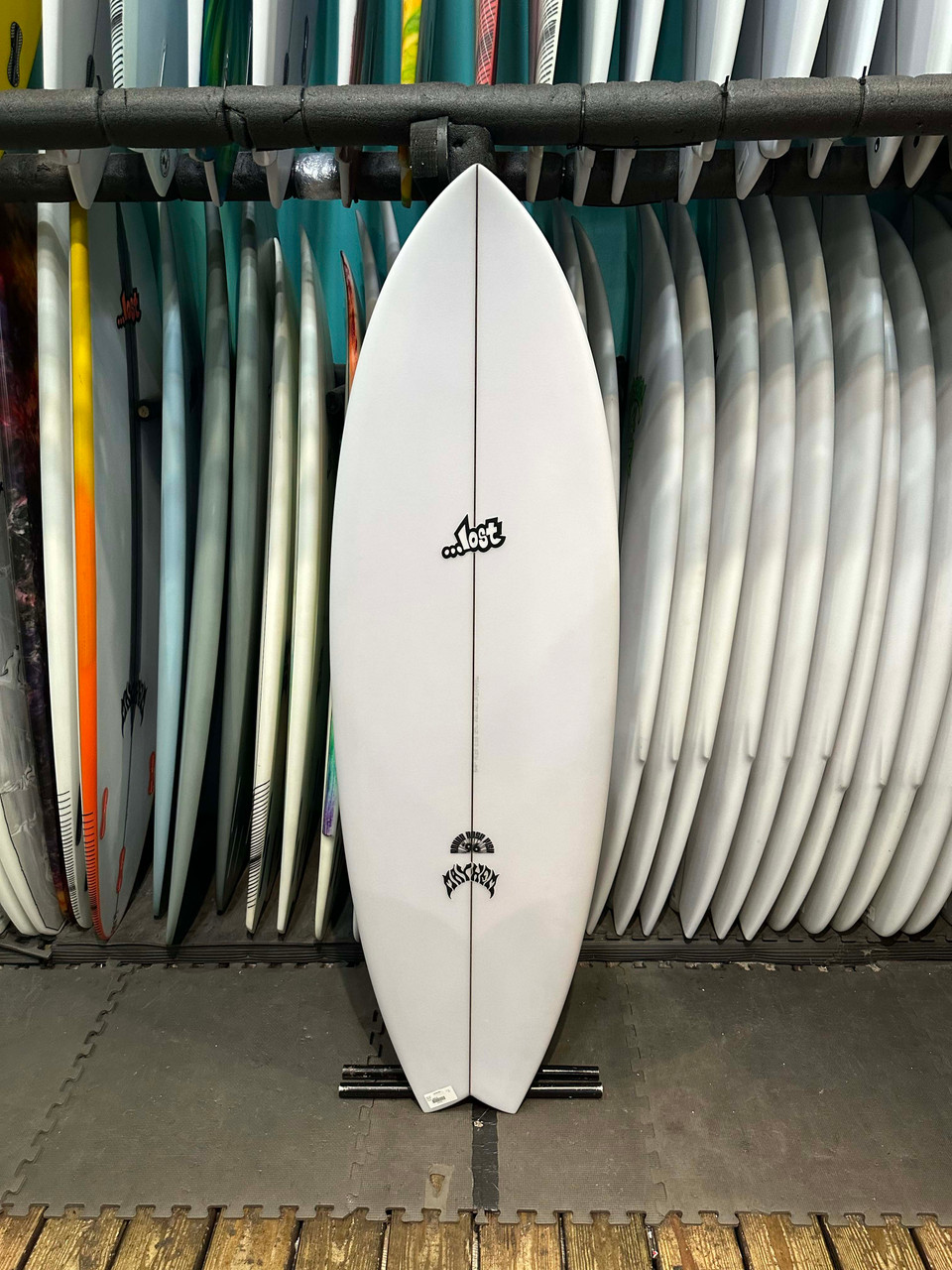 5'4 LOST RNF 96 SURFBOARD (259926) - Catalyst