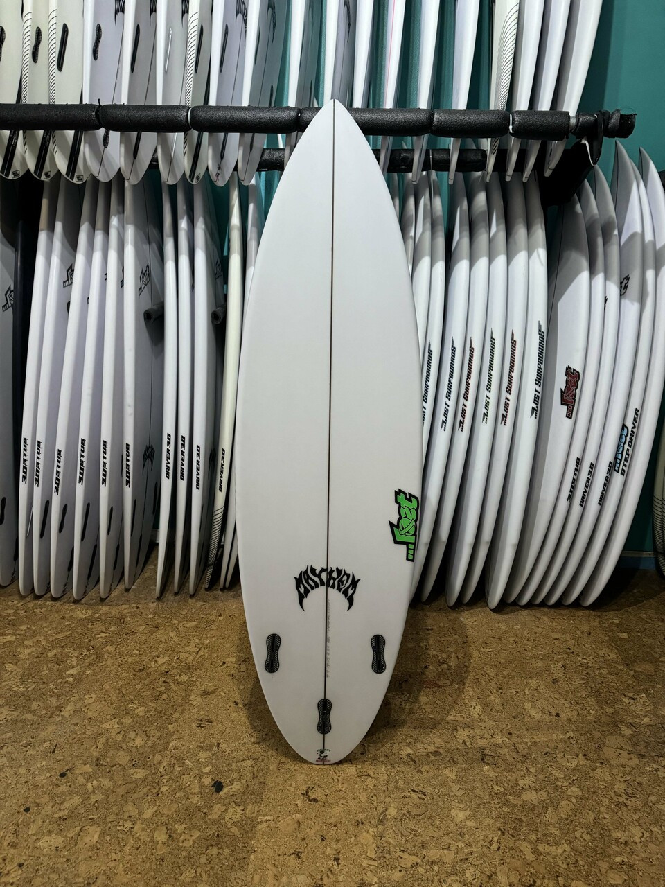 5'9 LOST STEP DRIVER BRO SURFBOARD (259397) - Catalyst