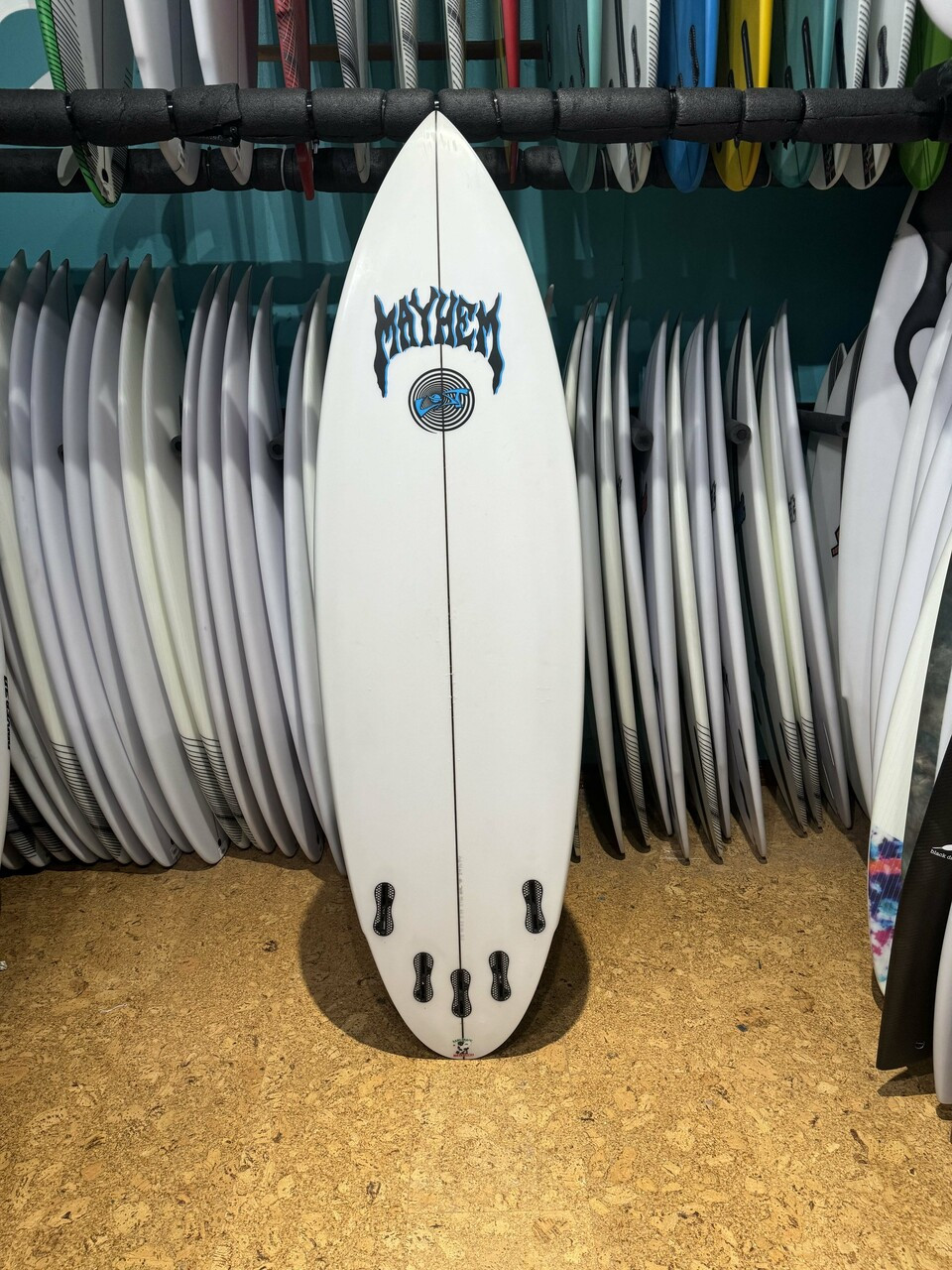5'8 LOST RETRO RIPPER USED SURFBOARD(247654) - Catalyst