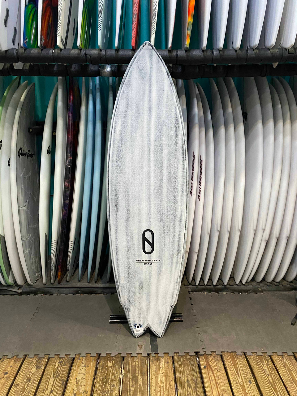 5'10 FIREWIRE GREAT WHITE TWIN VOLCANIC SURFBOARD (3232225) - Catalyst