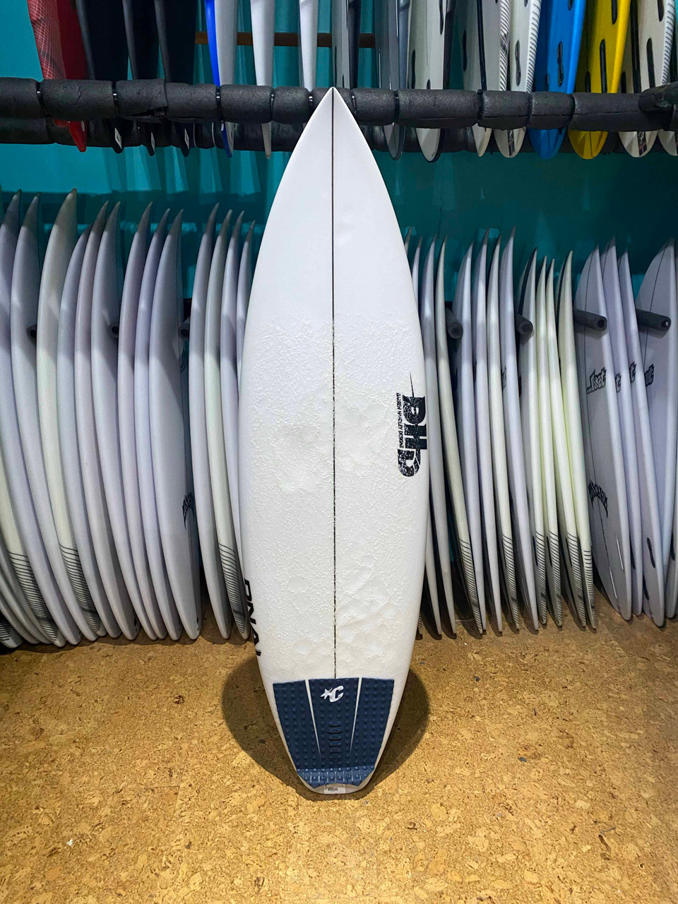 5'6 DHD DNA USED SURFBOARD (7239) - Catalyst