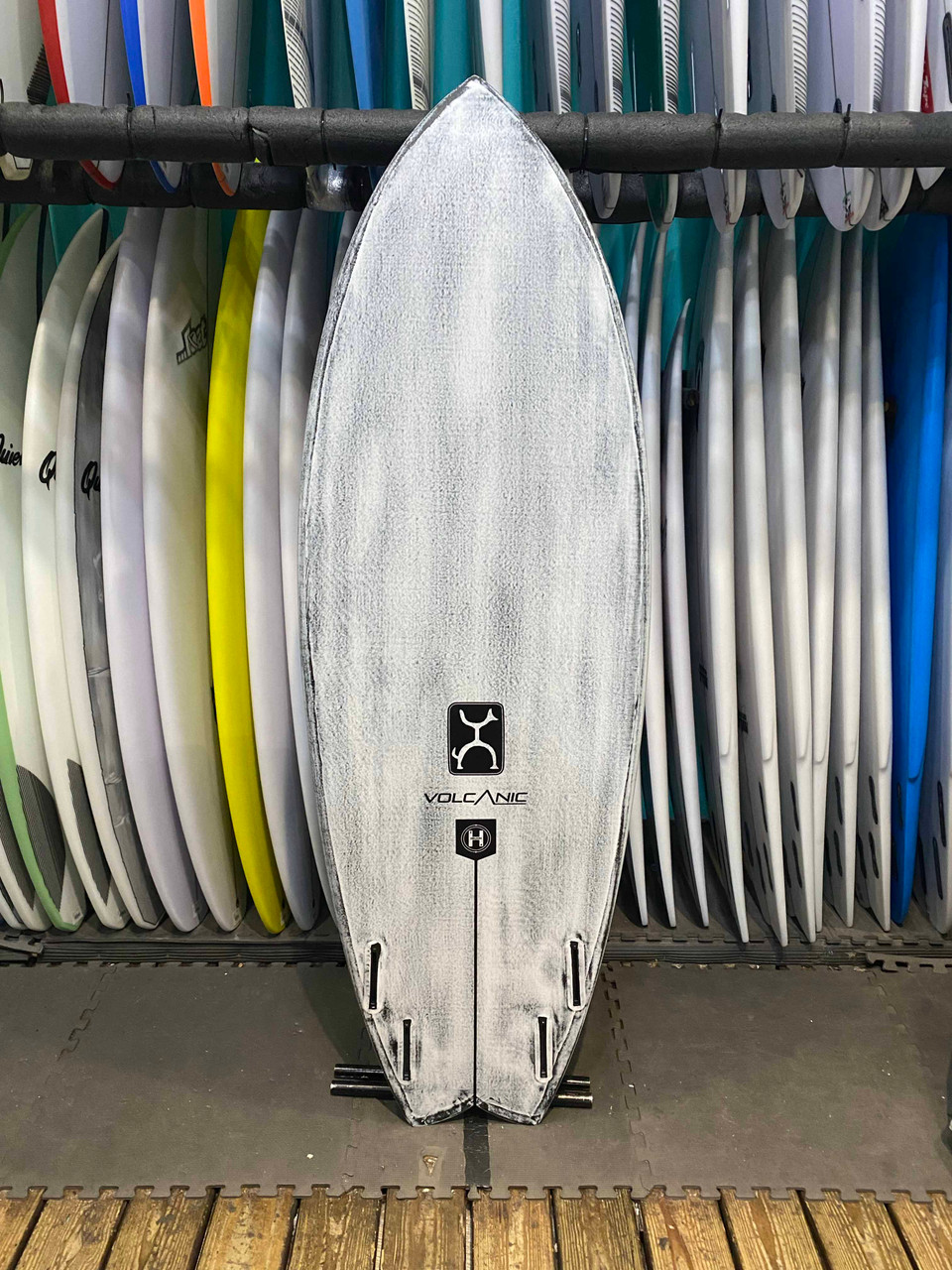 6'0 FIREWIRE VOLCANIC SEASIDE HELIUM SURFBOARD (4234243) - Catalyst
