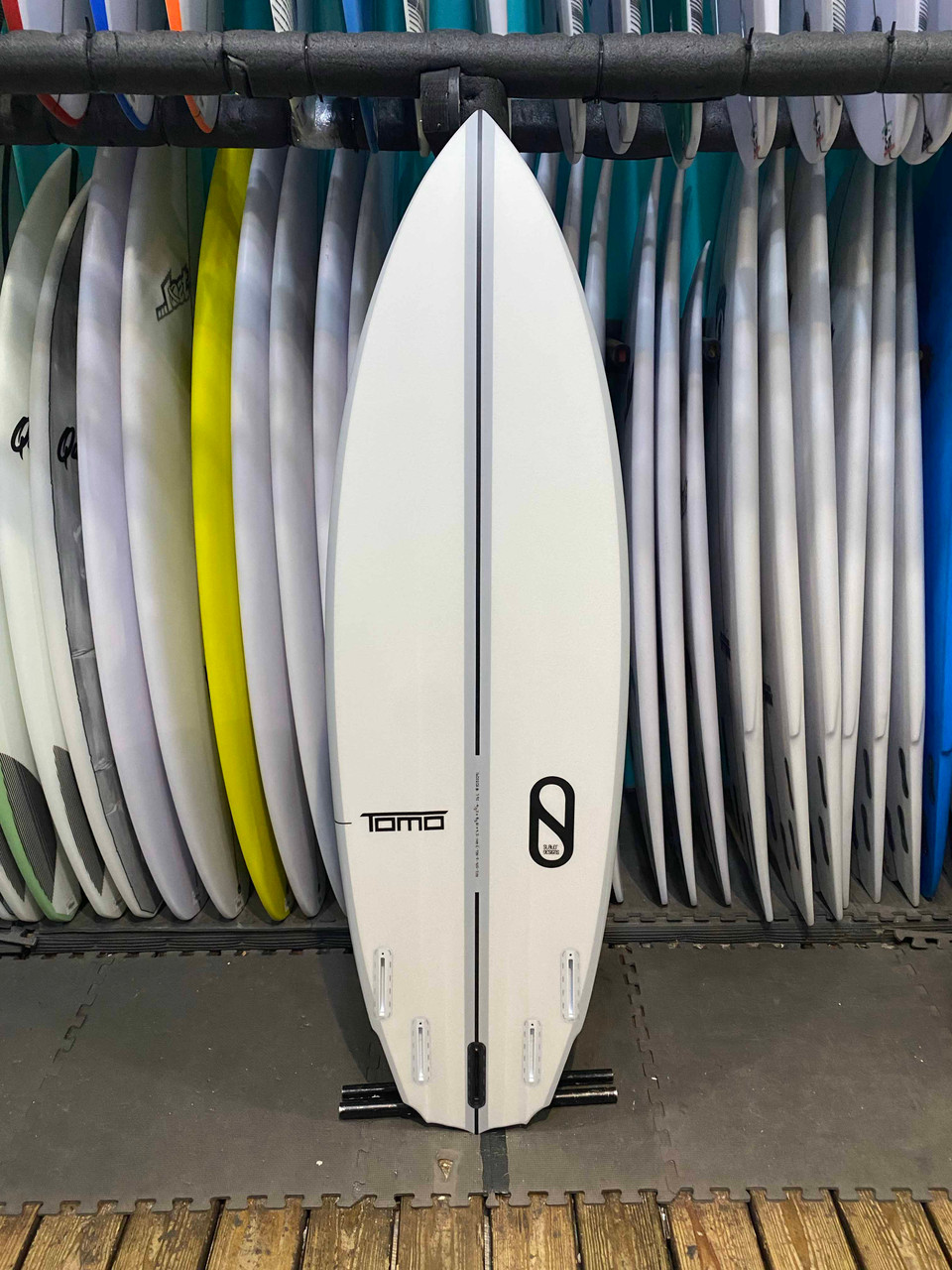 5'6 FIREWIRE SCI-FI 2.0 IBOLIC SURFBOARD (5232291) - Catalyst