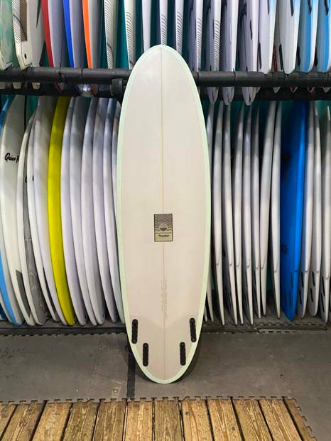 6'3 NOODLES USED SURFBOARD (2273) - Catalyst