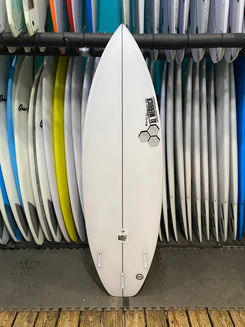 6'0 CHANNEL ISLANDS DUMPSTER DIVER USED SURFBOARD (832242) - Catalyst