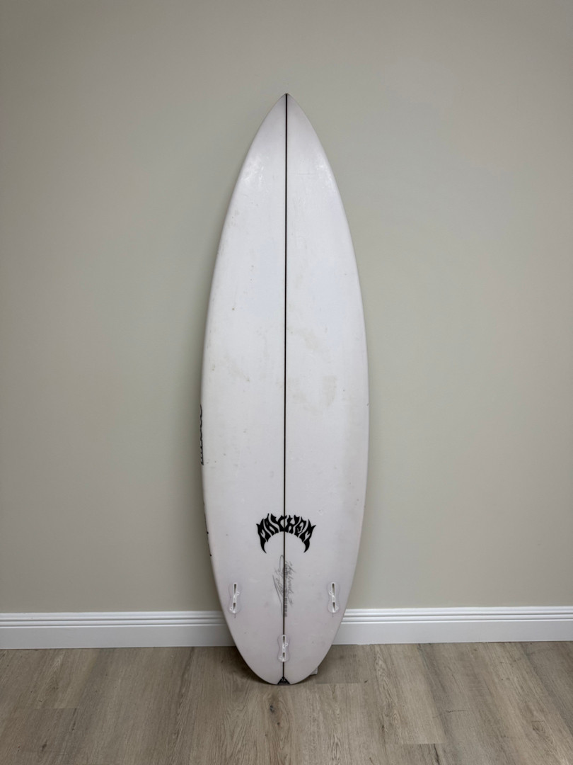 5'9 LOST F1 ROUND USED SURFBOARD (284871) - Catalyst