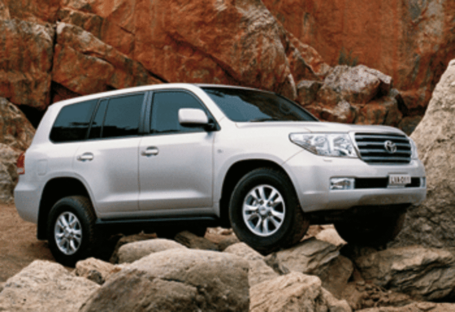 Why Upgrade to a Performance Exhaust on the Toyota Land Cruiser LC200 ...