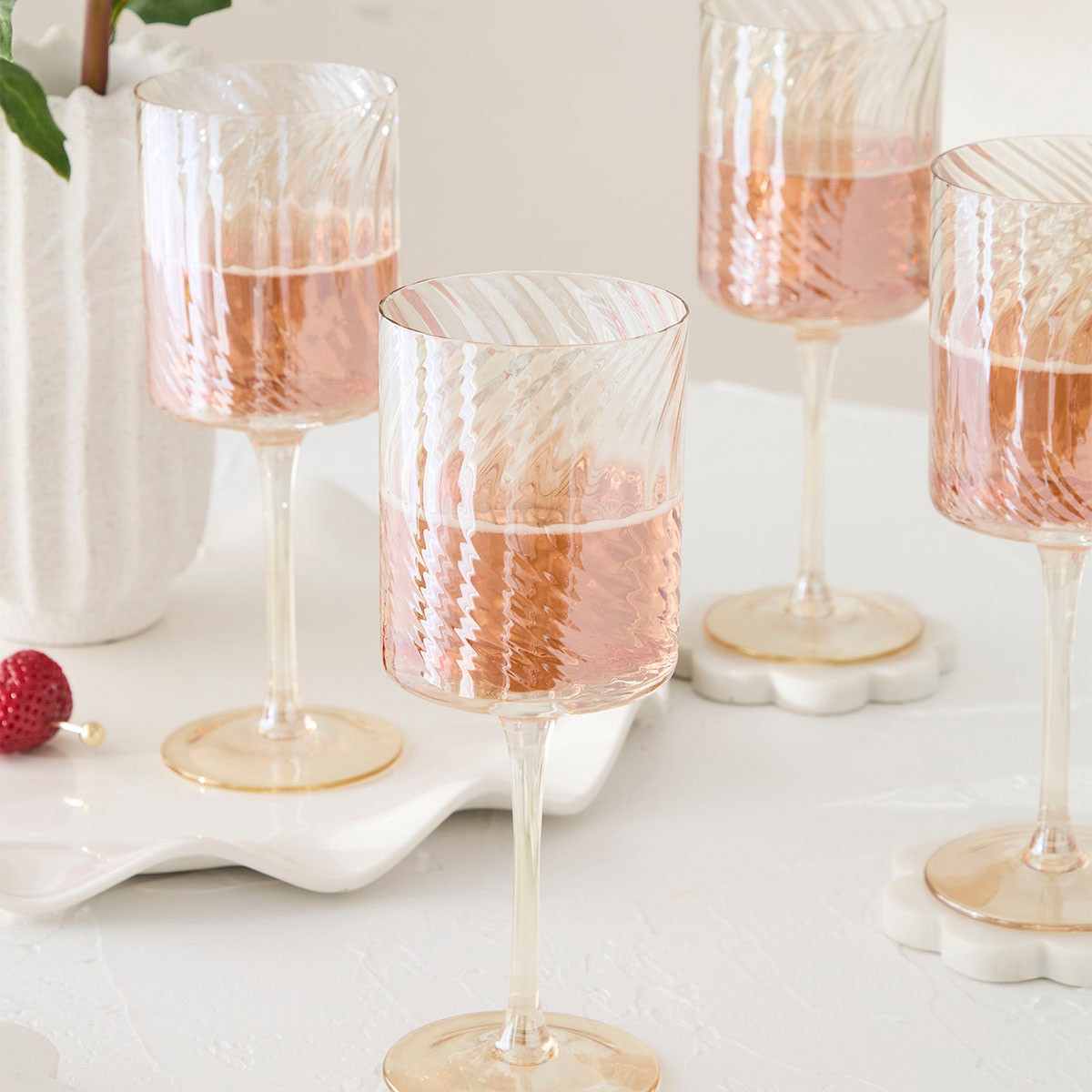Raya Lustre Wine Glass Set of 4 - Pillow Talk