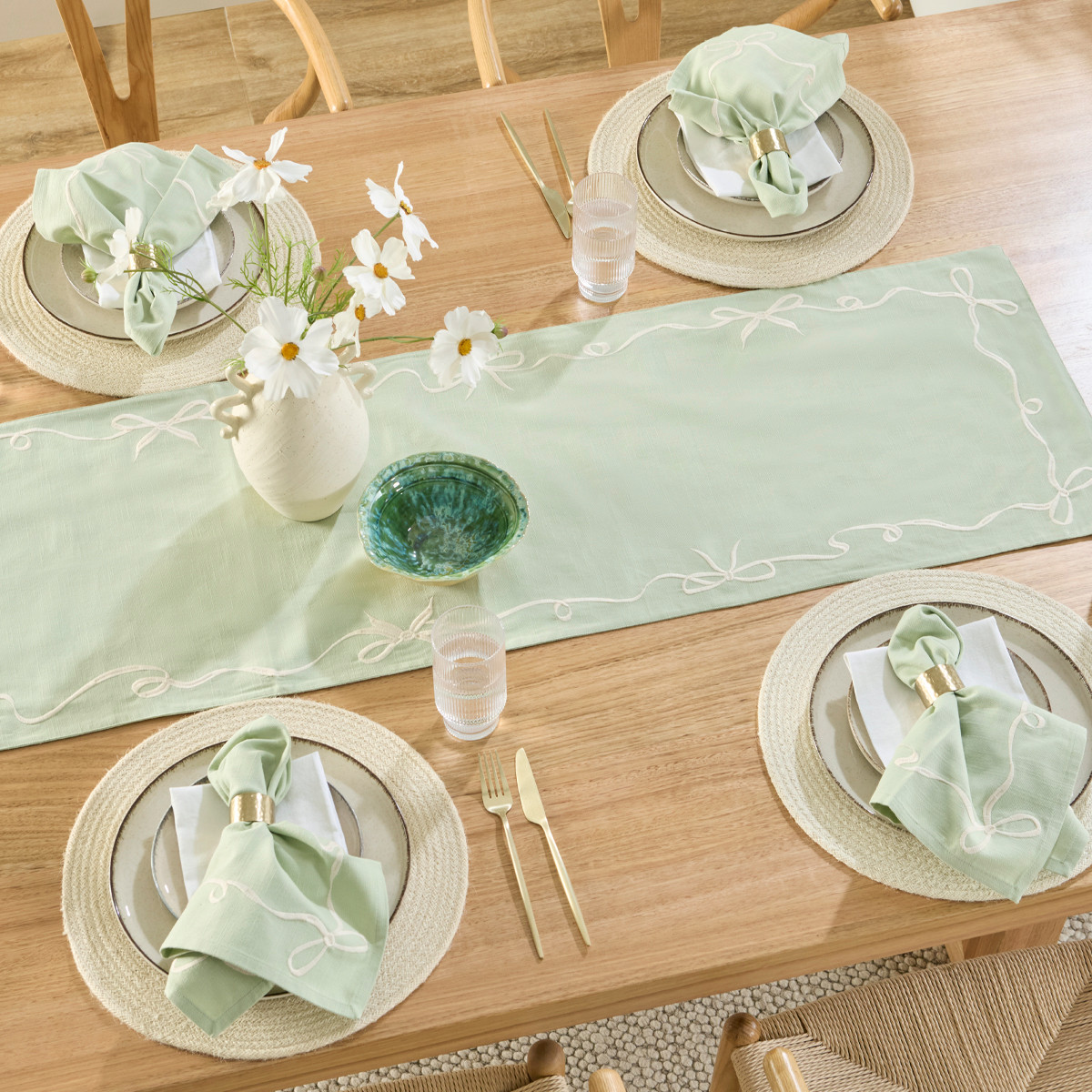 Aubrey Bow Embroidered Table Runner - Pillow Talk