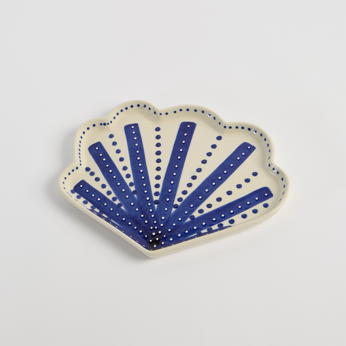 Samira Clam Shell Plate - Pillow Talk