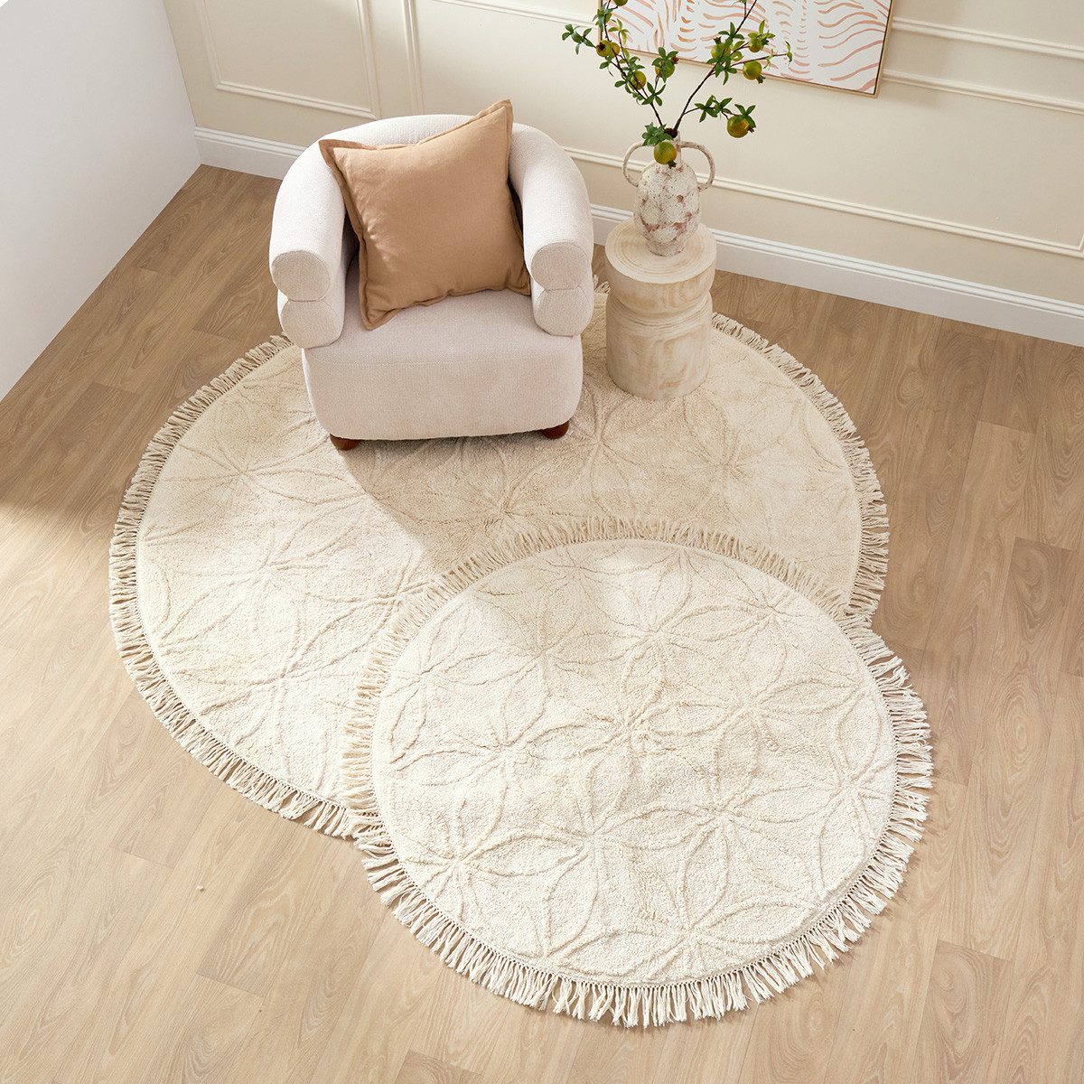 Daisy Round Floor Rug - Pillow Talk