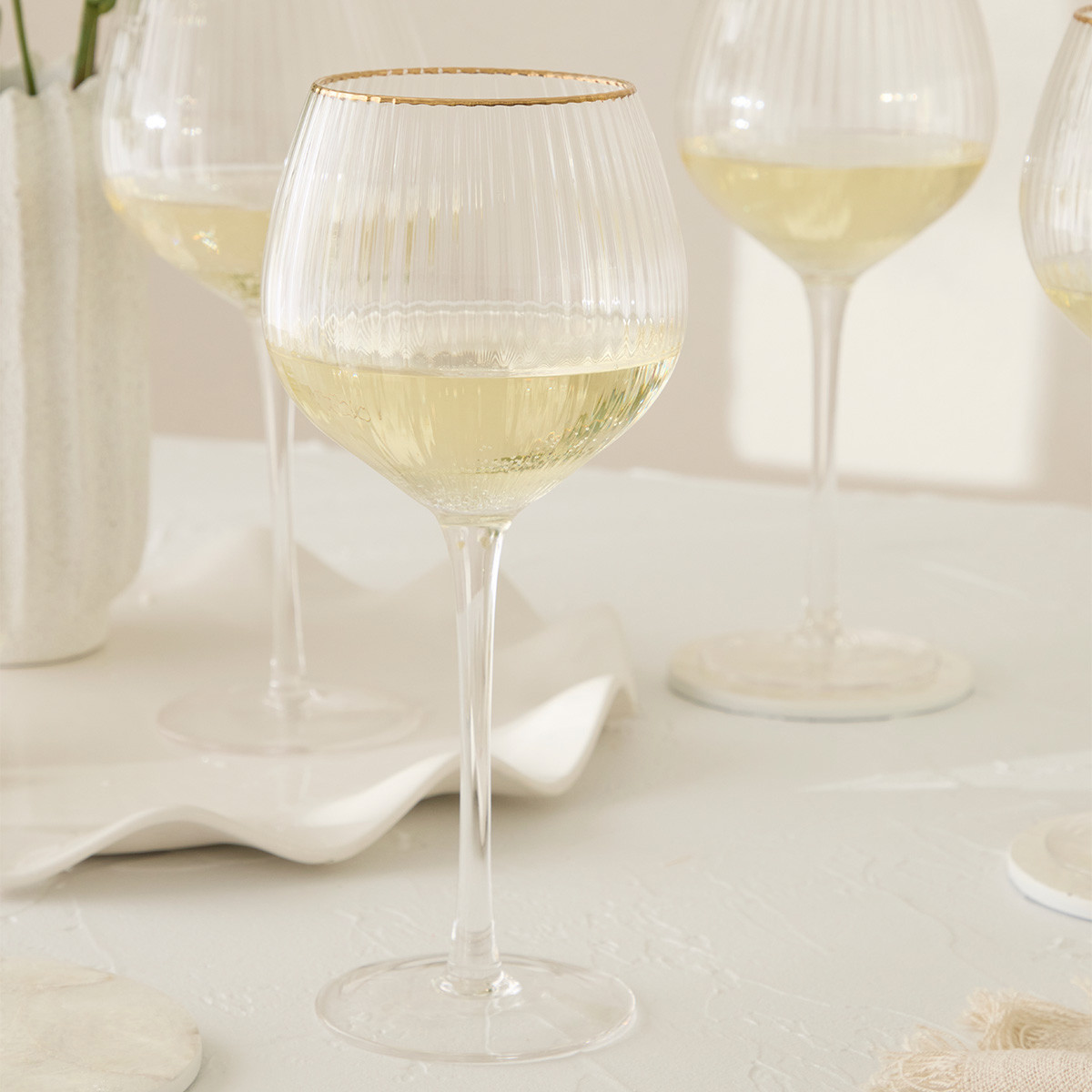 Celeste Wine Glass 4pk - Pillow Talk