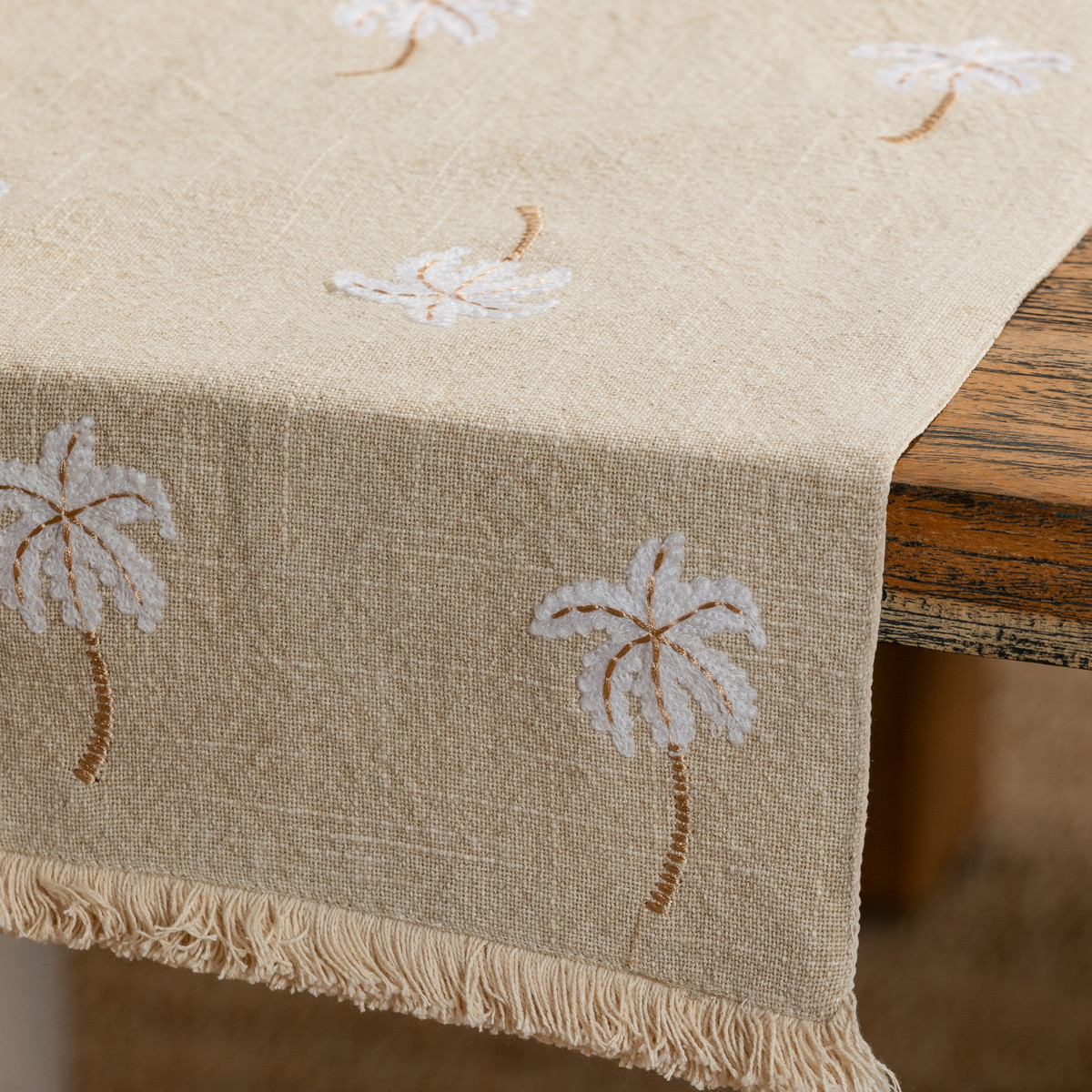 Palm Springs White Table Runner - Pillow Talk