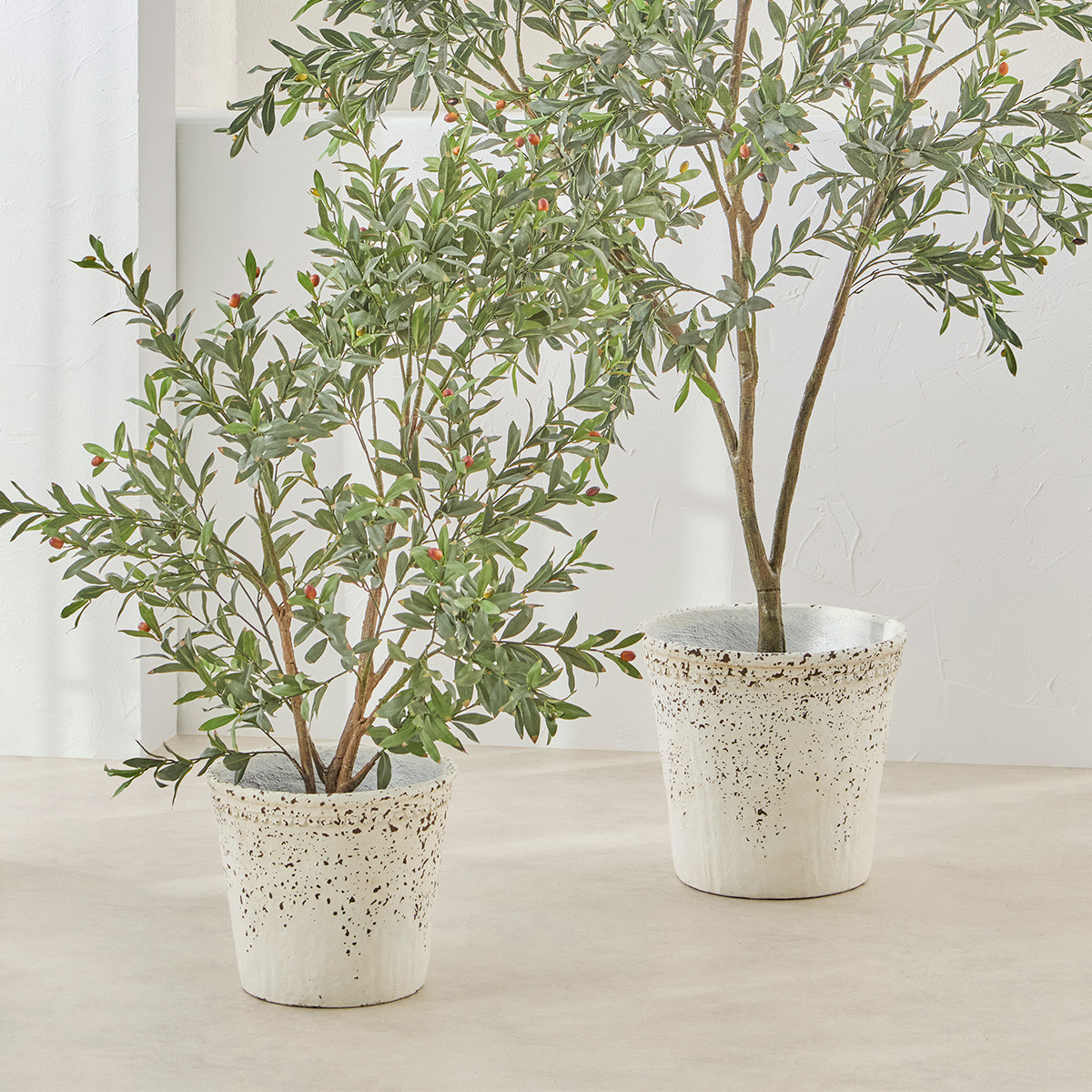 Heritage Planter - Pillow Talk