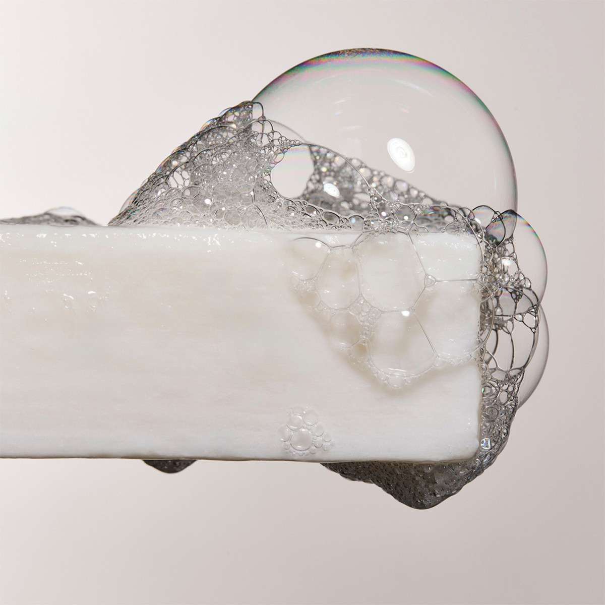 Midnight In Milan 180g Body Bar - Pillow Talk
