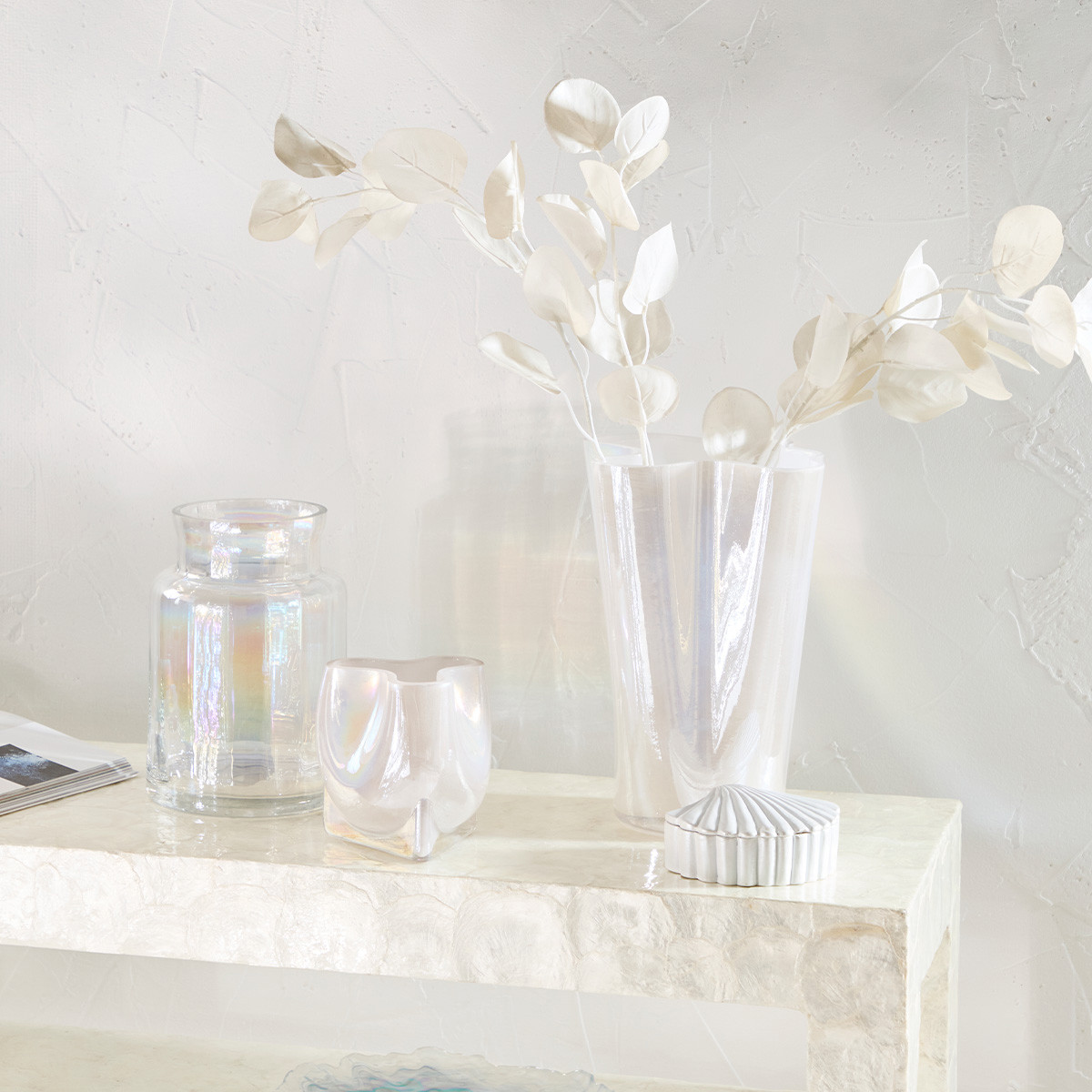 Biser Glass Vase - Pillow Talk