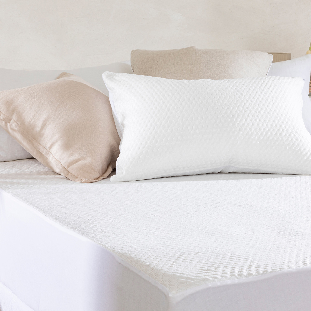 Comfort Science Ice Fibre Mattress Protector - Pillow Talk