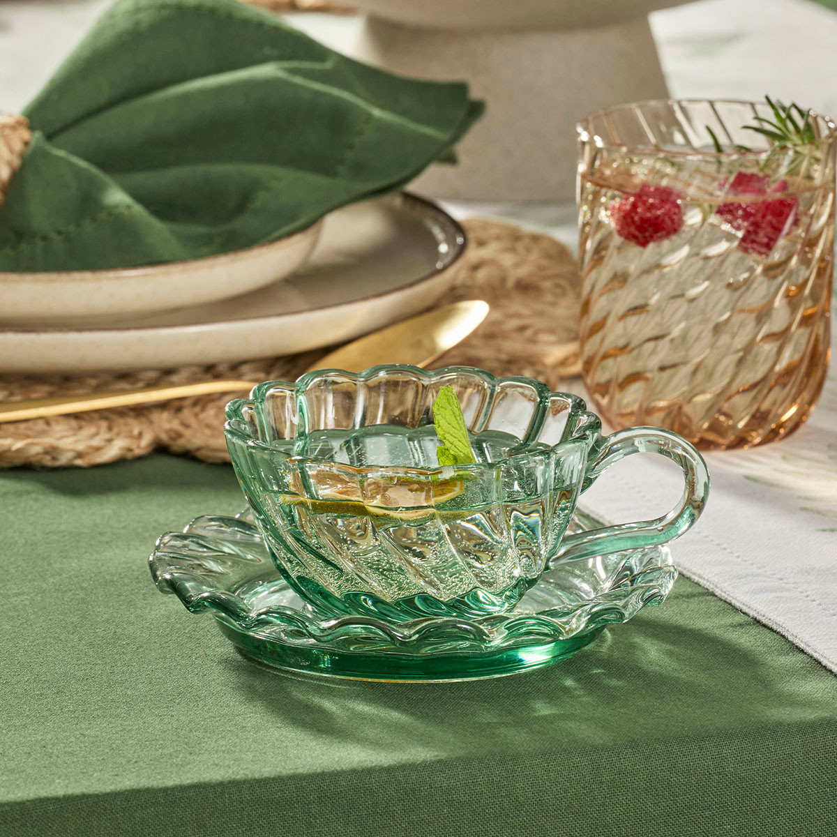Fleur Glass Teacup and Saucer Set - Pillow Talk
