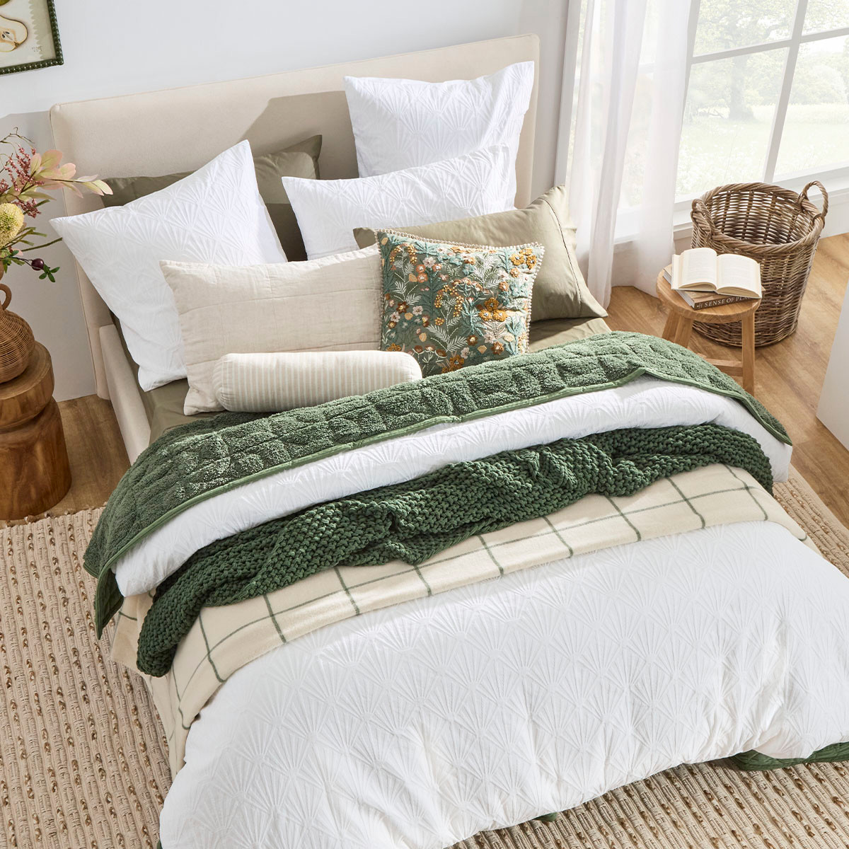 Cynthia Quilt Cover Set - Pillow Talk