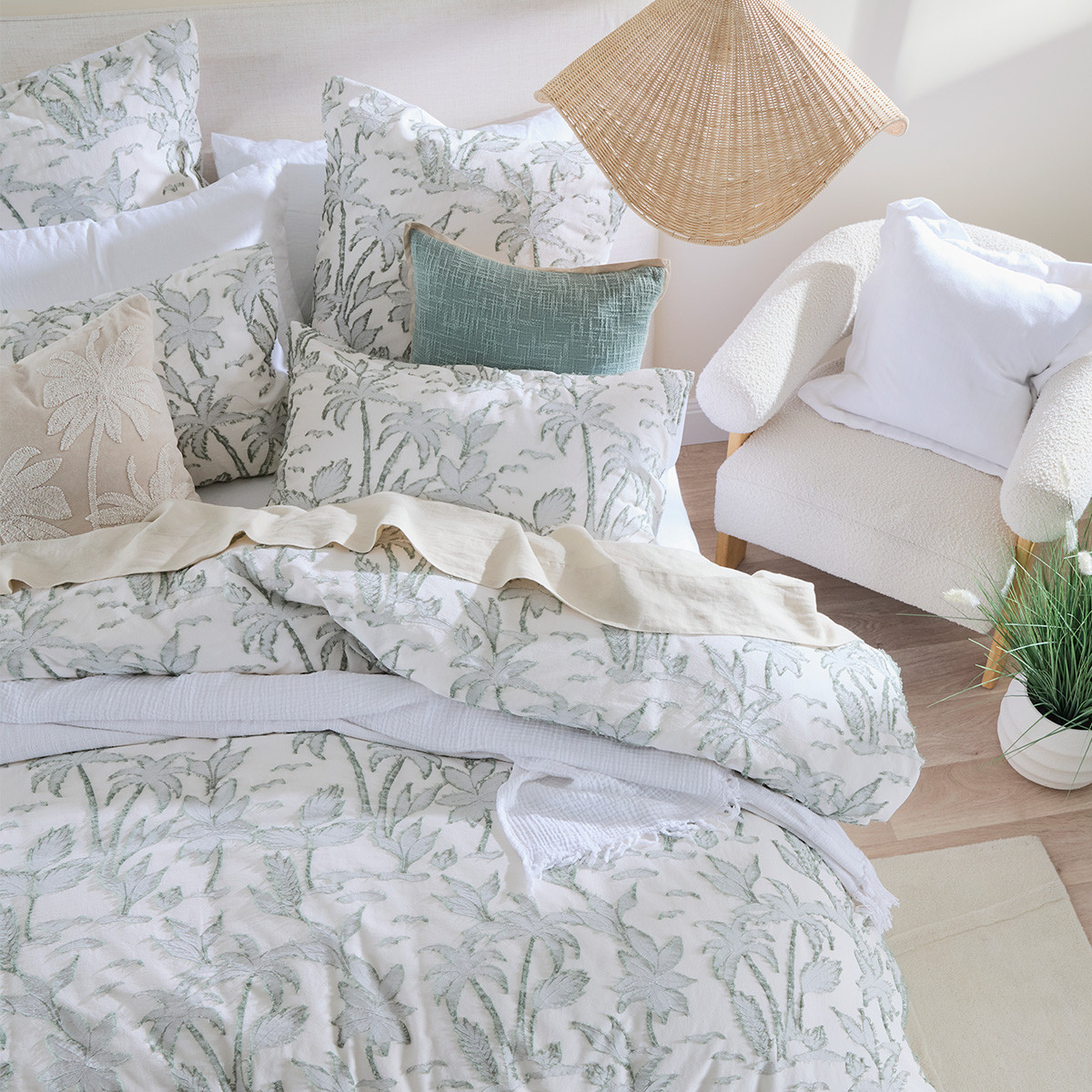 Banyan Palm Quilt Cover Set - Pillow Talk