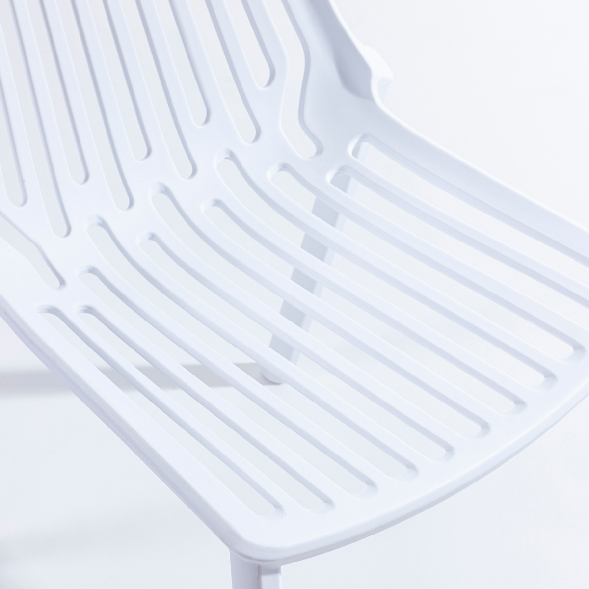 Devon Indoor/Outdoor Chair - Pillow Talk