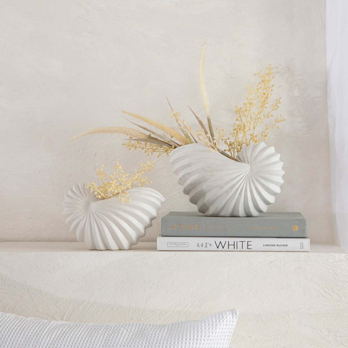 Nautilus Matte White Shell Bowl [HABLNAUTI20B] - Pillow Talk