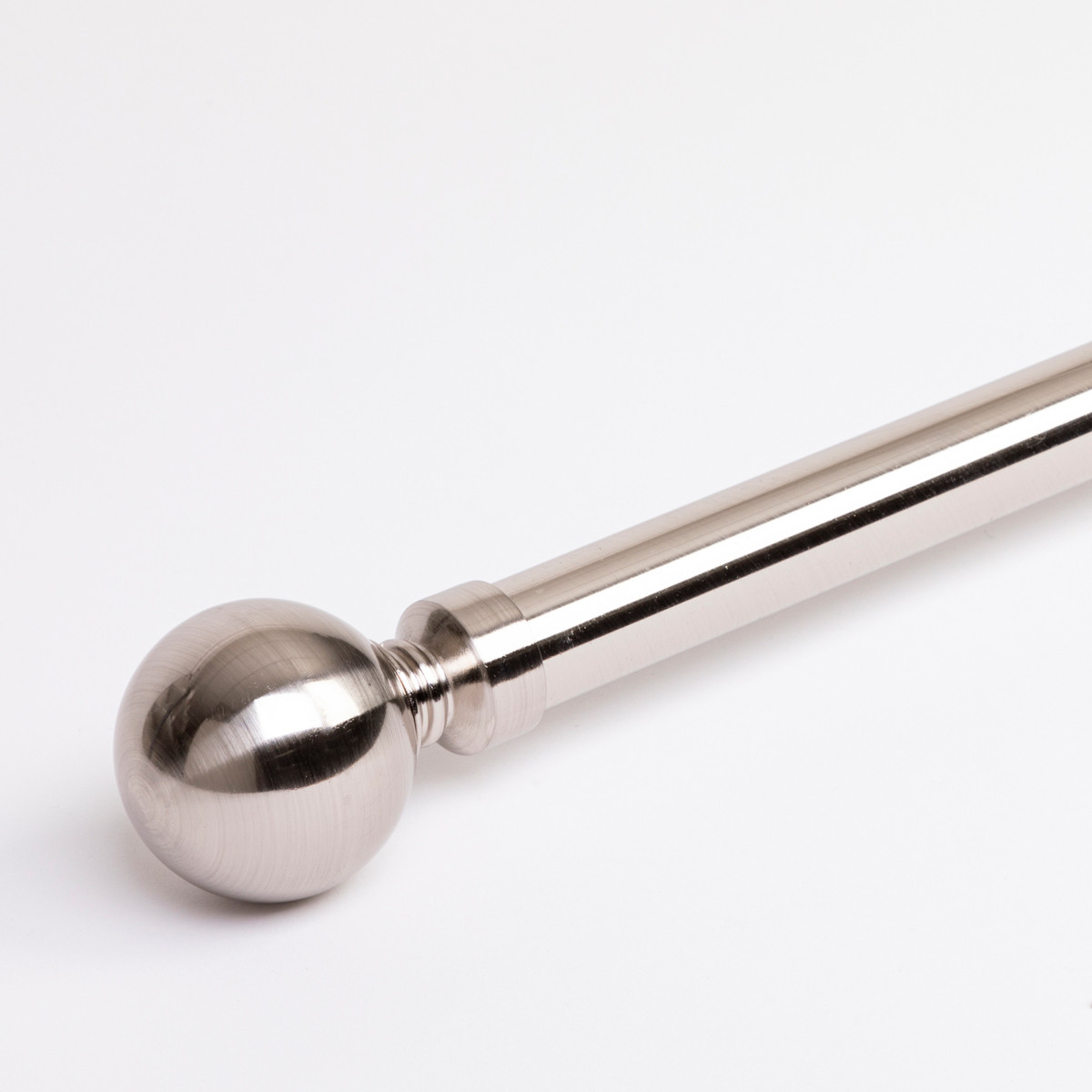 Bailey Extendable Brushed Chrome Rod Set - Pillow Talk