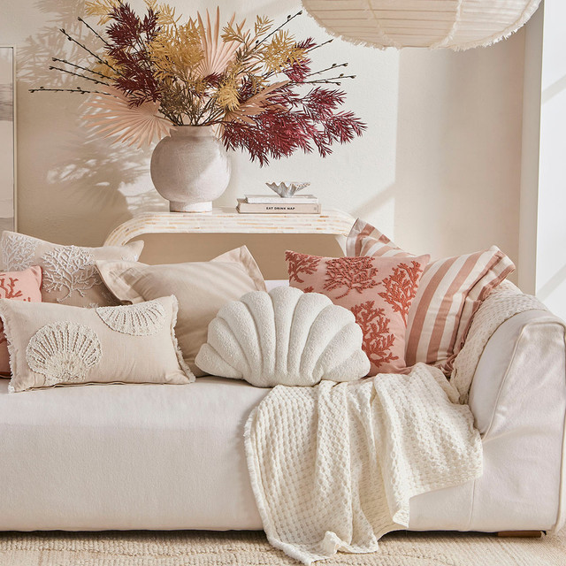 Boucle Shell Cushion - Pillow Talk