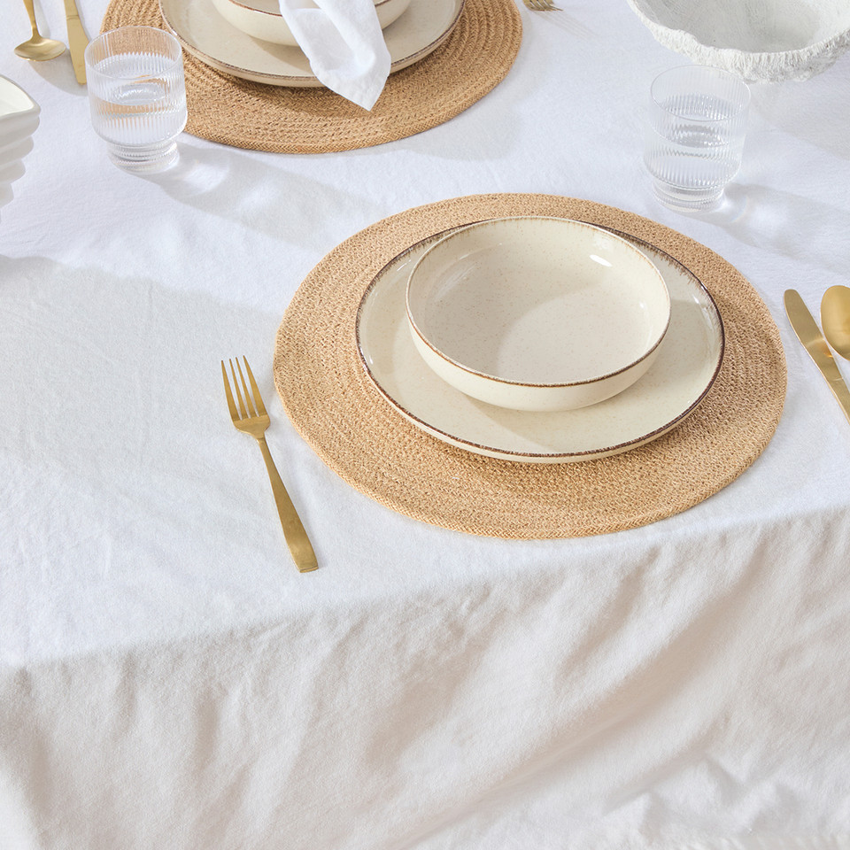 Milan Linen Cotton Table Cloth - Pillow Talk