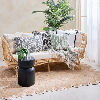 Aria Scalloped Jute Floor Rug - Pillow Talk