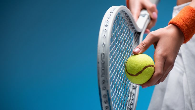 The Difference Between Indoor and Outdoor Tennis - All Star Tennis Supply