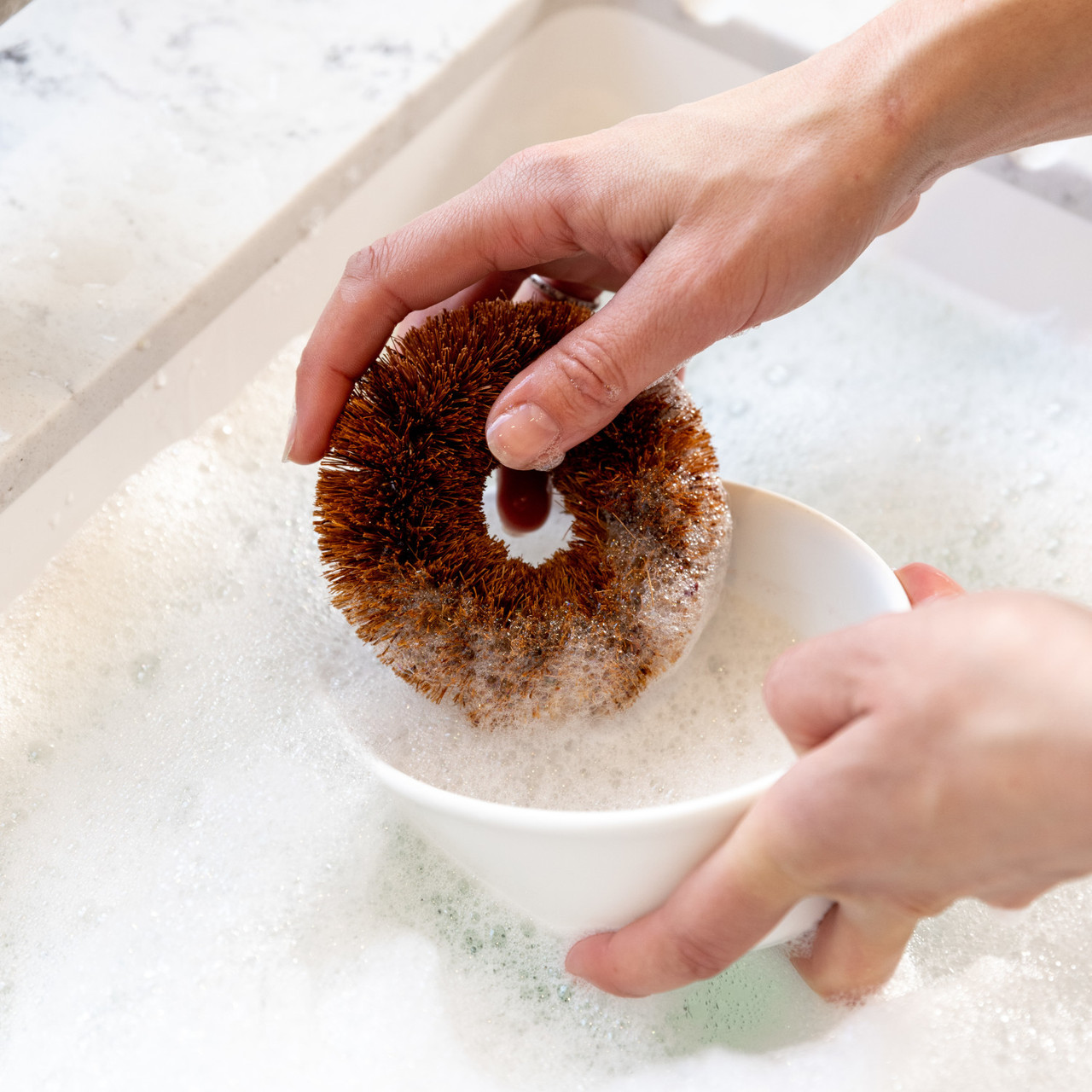 Natural Elements Eco-Friendly Coconut Fibre Scourer - Lifetime Brands ...