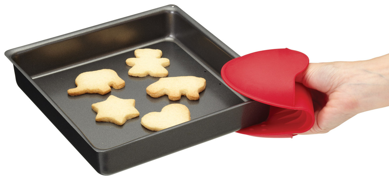 Colourworks Display of 24 Silicone Grab Mitts - Lifetime Brands Europe