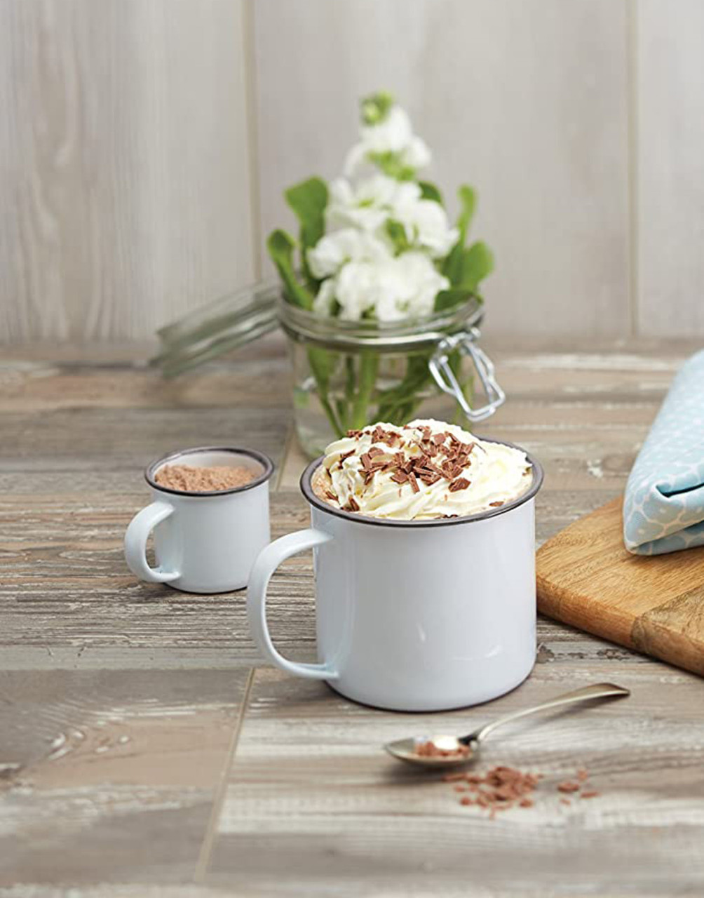 Living Nostalgia Enamel 550ml Mug - Lifetime Brands Europe