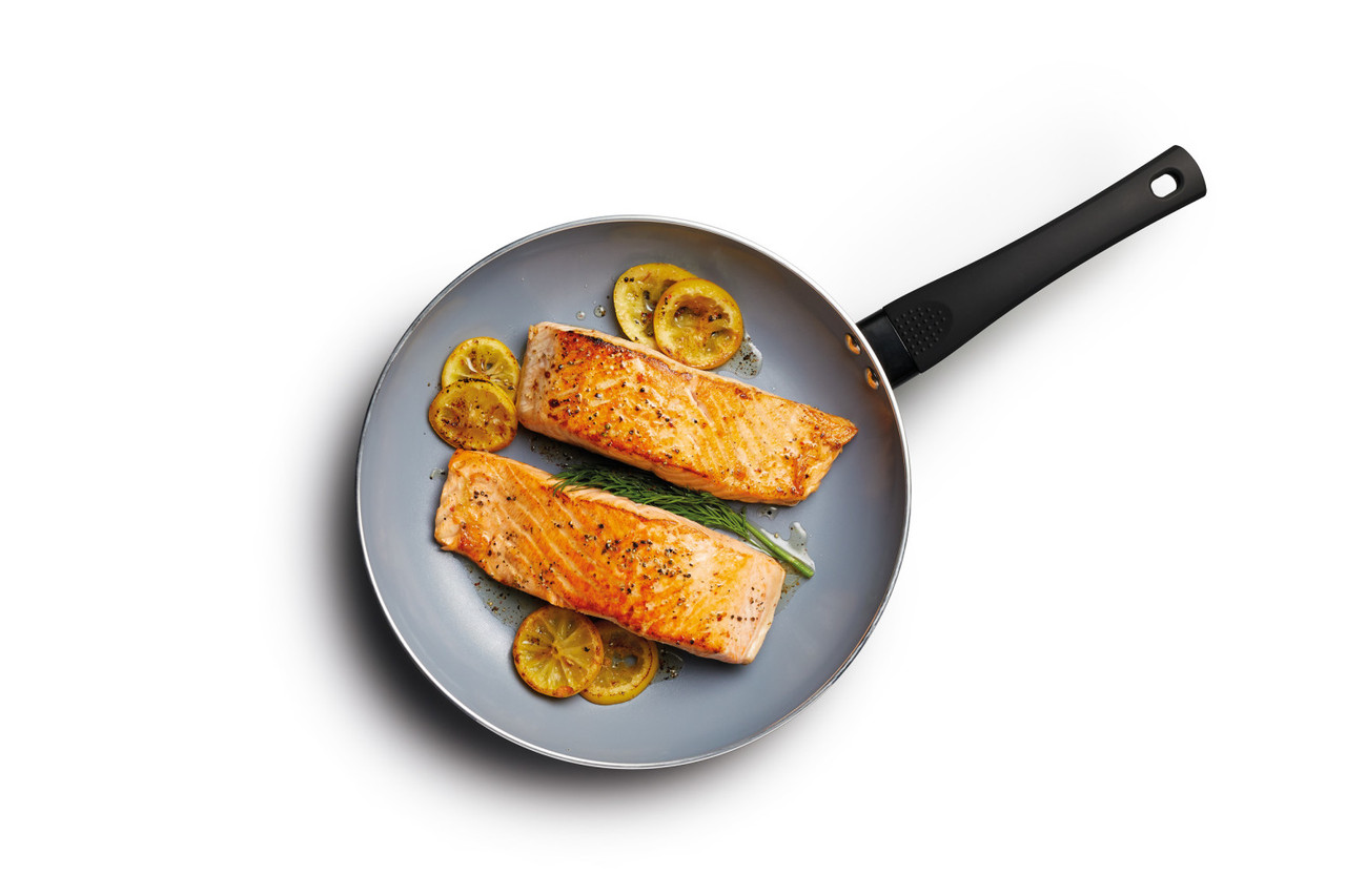 MasterClass Ceramic Non-Stick Eco Fry Pan, 26cm - Lifetime Brands Europe