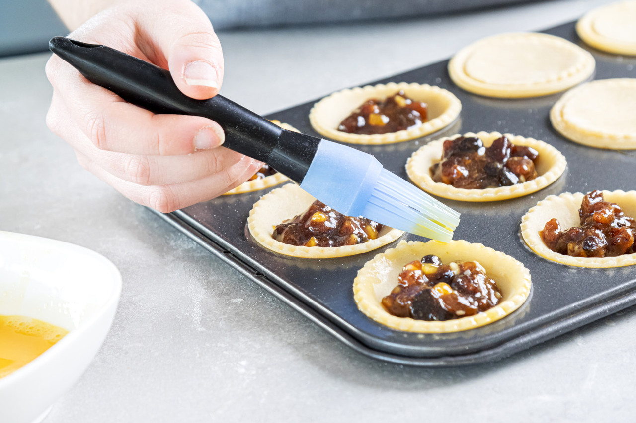 KitchenCraft Silicone Pastry / Basting Brush - Lifetime Brands Europe