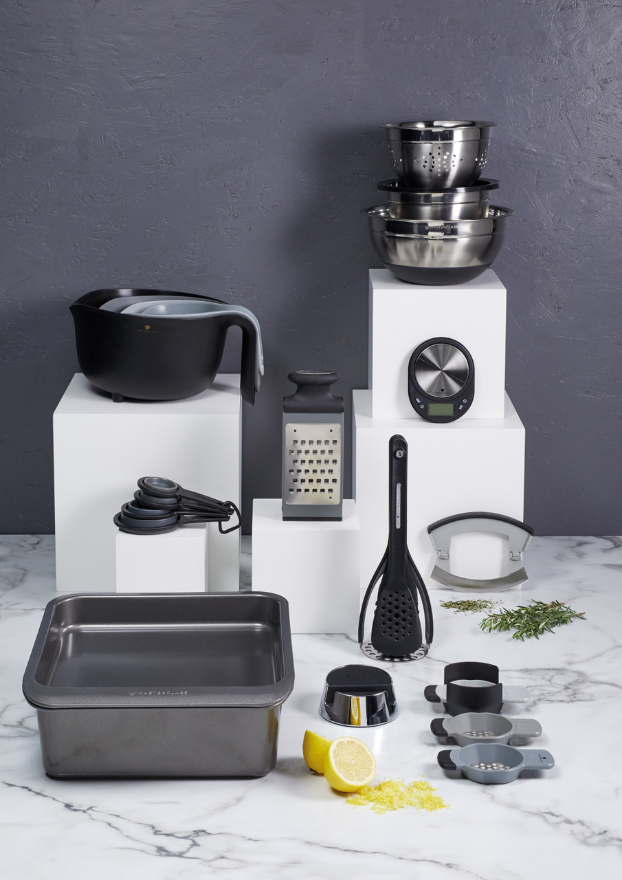 MasterClass Smart Space Compact Vegetable Grater - Lifetime Brands Europe