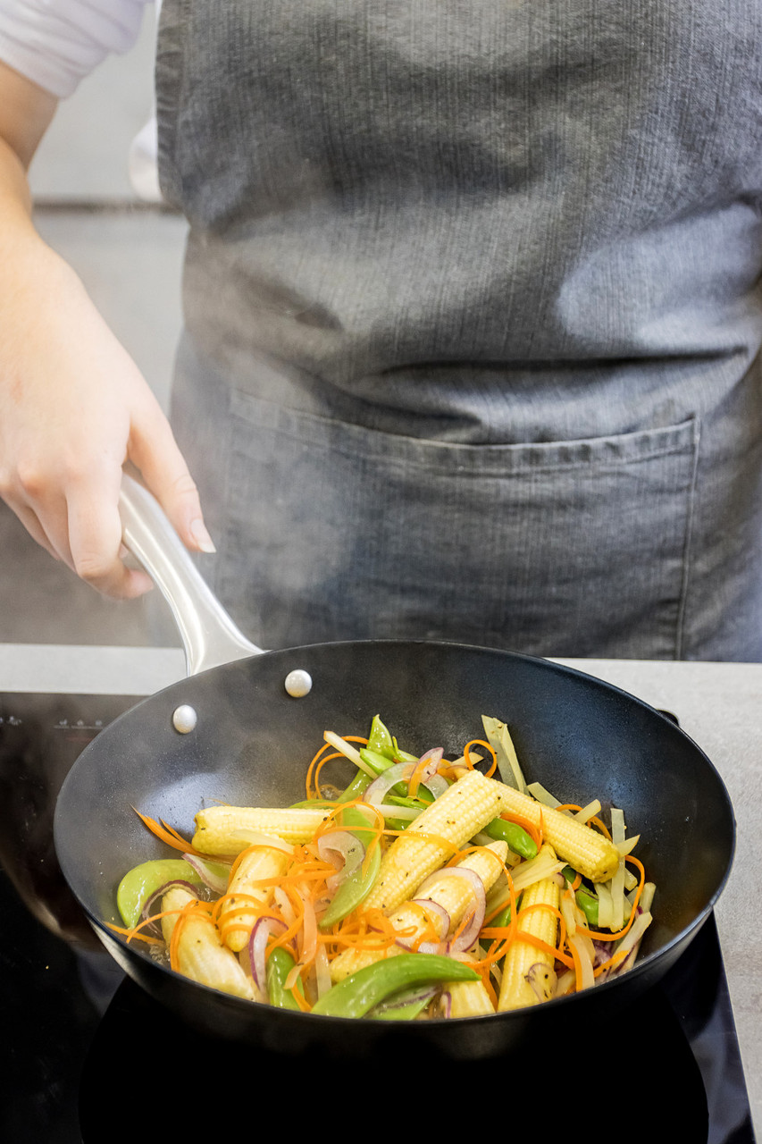 Masterclass Induction Ready Wok 245cm Lifetime Brands Europe