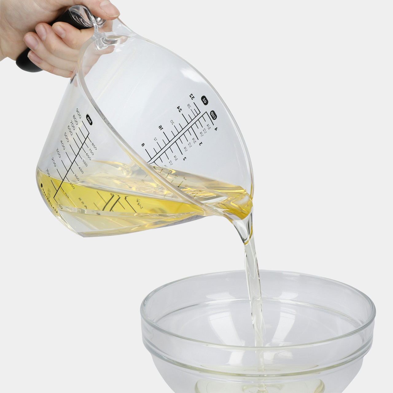 MasterClass Angled Measuring Jug 1L, Clear BPA Free Plastic Jug with ...