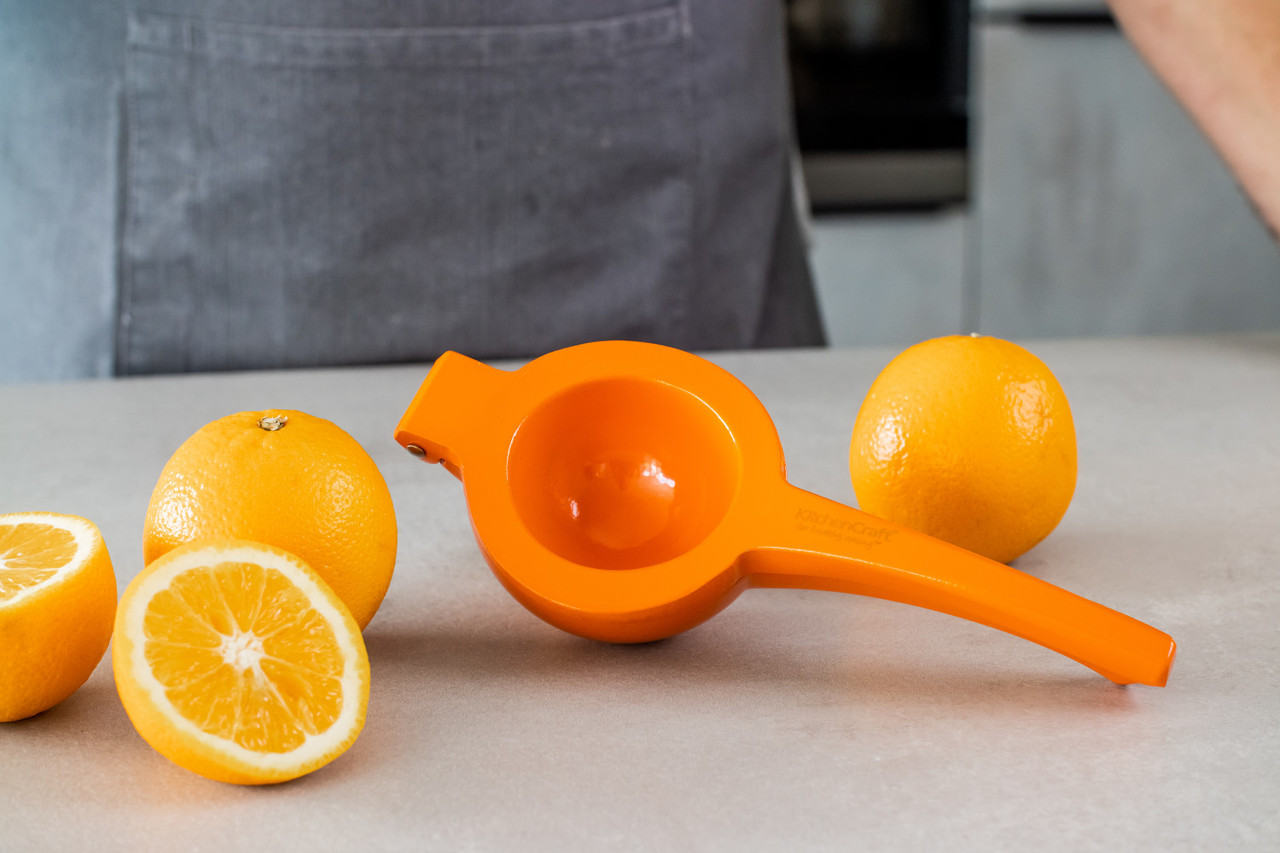 KitchenCraft Orange Squeezer - Lifetime Brands Europe