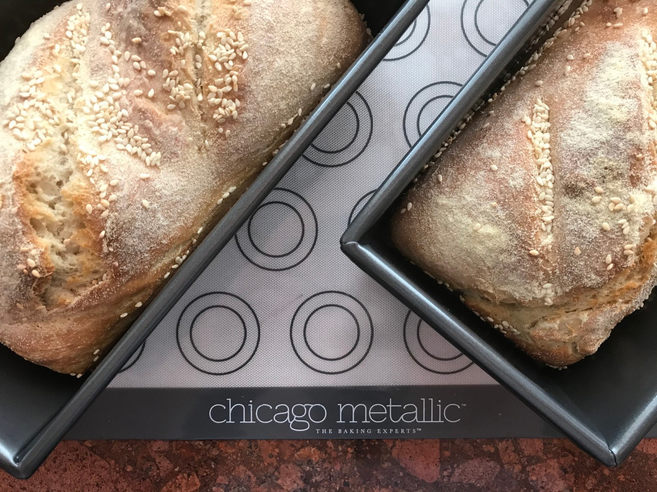 Chicago Metallic Non-Stick 1lb Loaf Pan - Lifetime Brands Europe