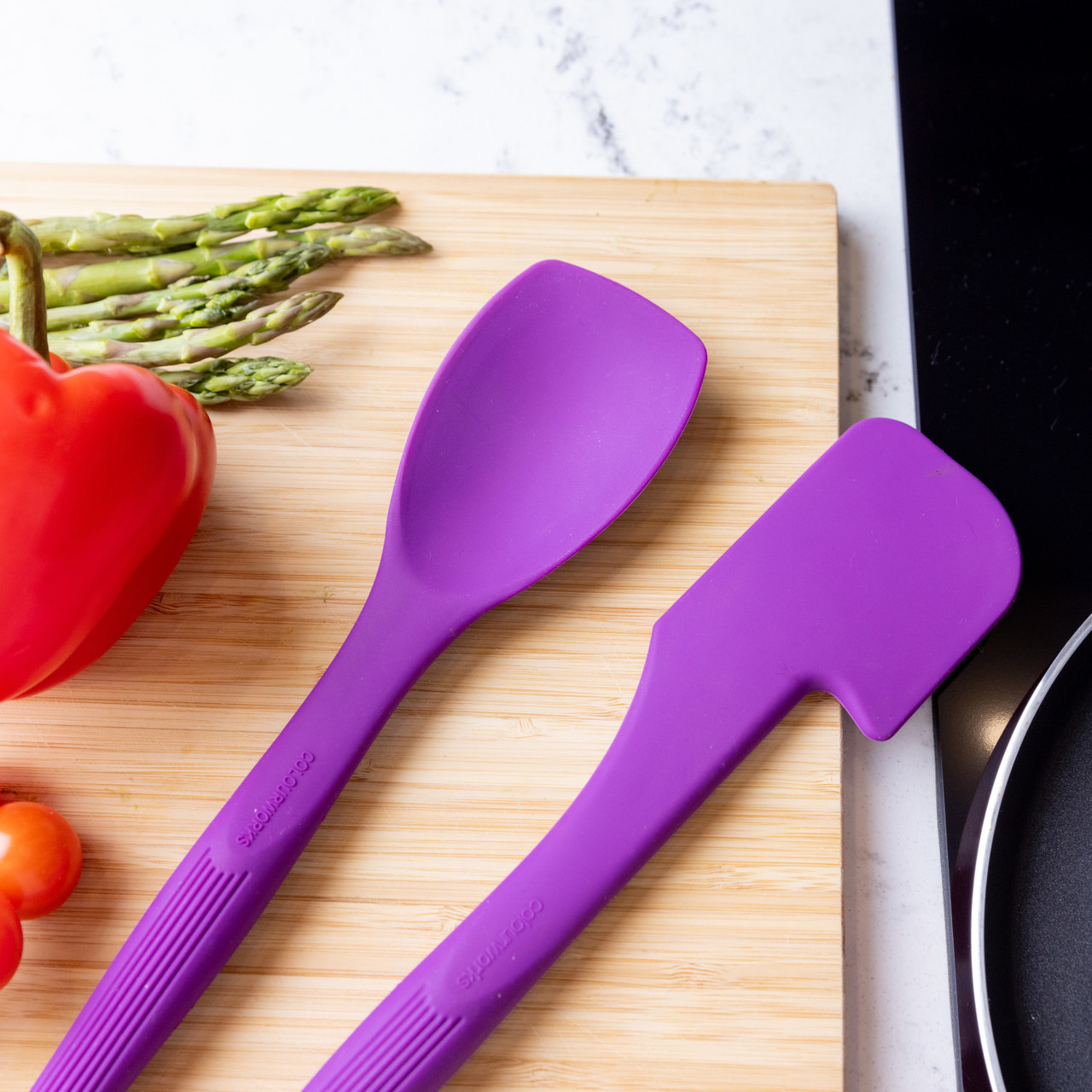 Colourworks Silicone Spatula with Bowl Rest, Purple - Lifetime Brands ...