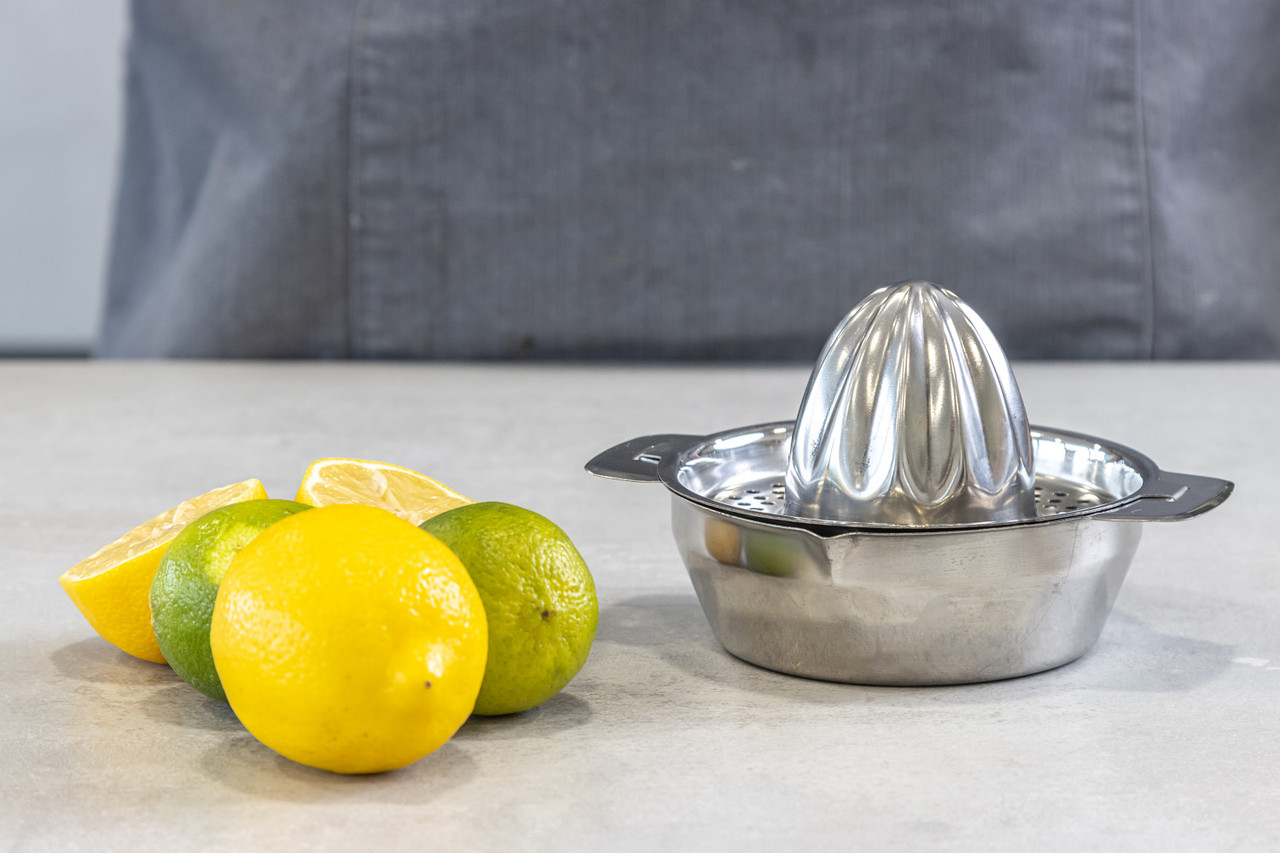 MasterClass Stainless Steel Citrus Fruit Squeezer - Lifetime Brands Europe