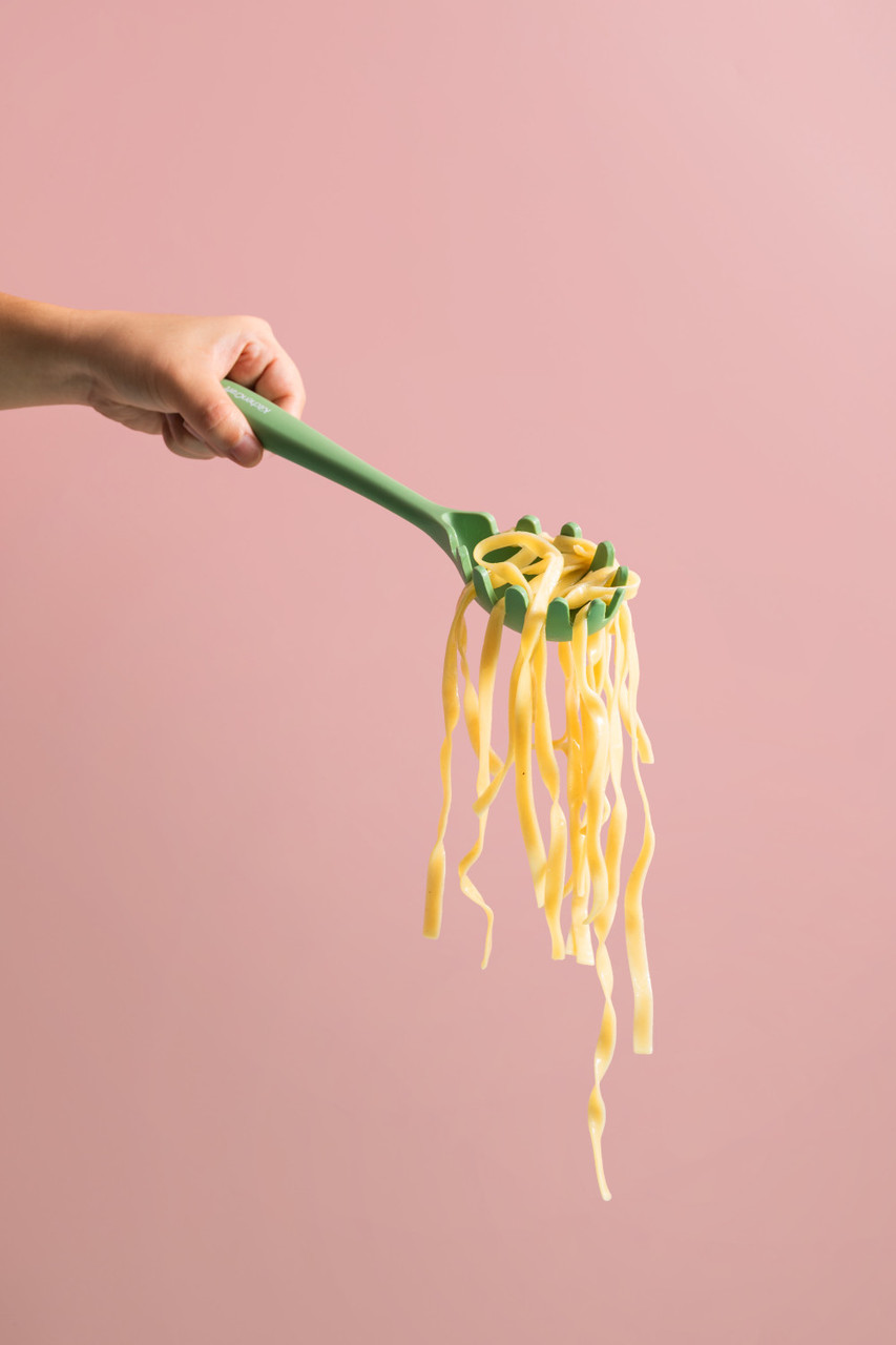 KitchenCraft Silicone Spaghetti Server, Non-Stick Safe and Heat ...